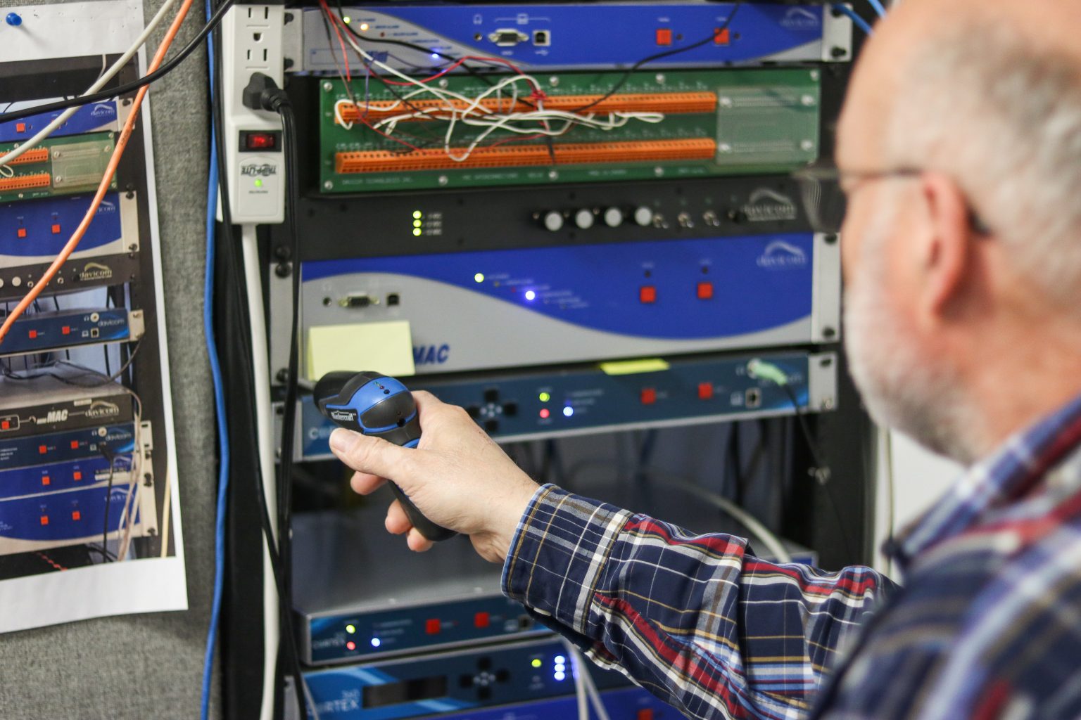 Discover our Services - Davicom Official Website